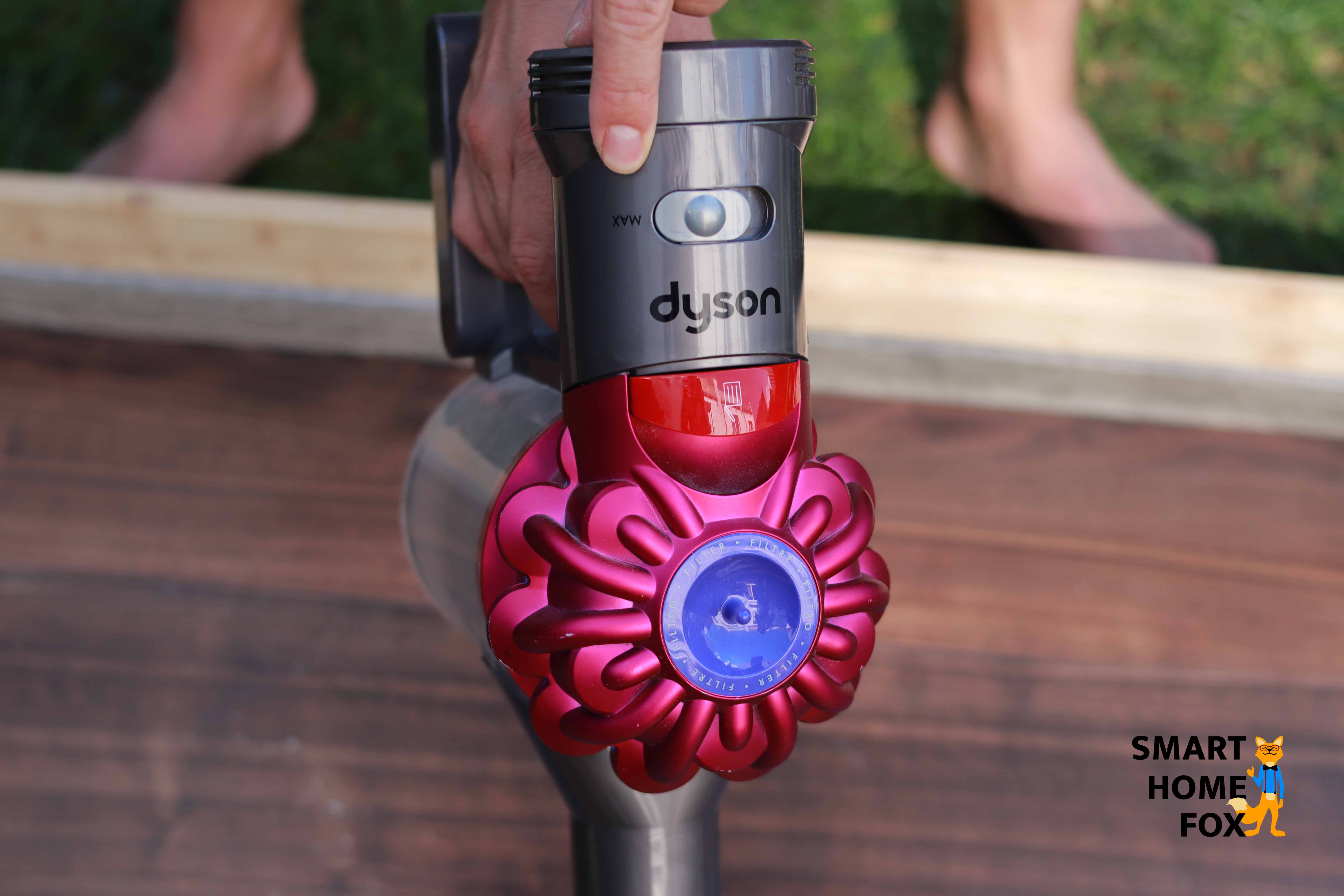 The Dyson V7 Motorhead Review (UK)